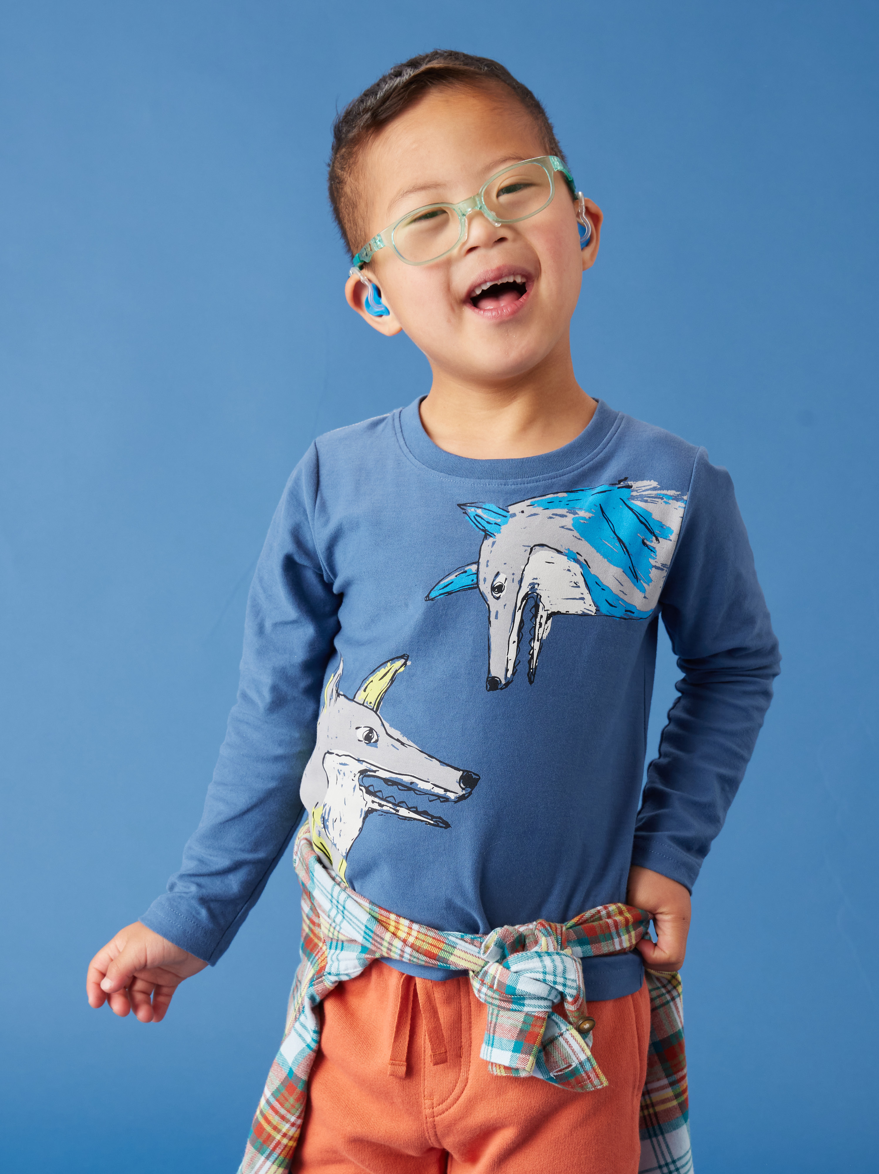 Wolf Howl Graphic Tee | Tea Collection