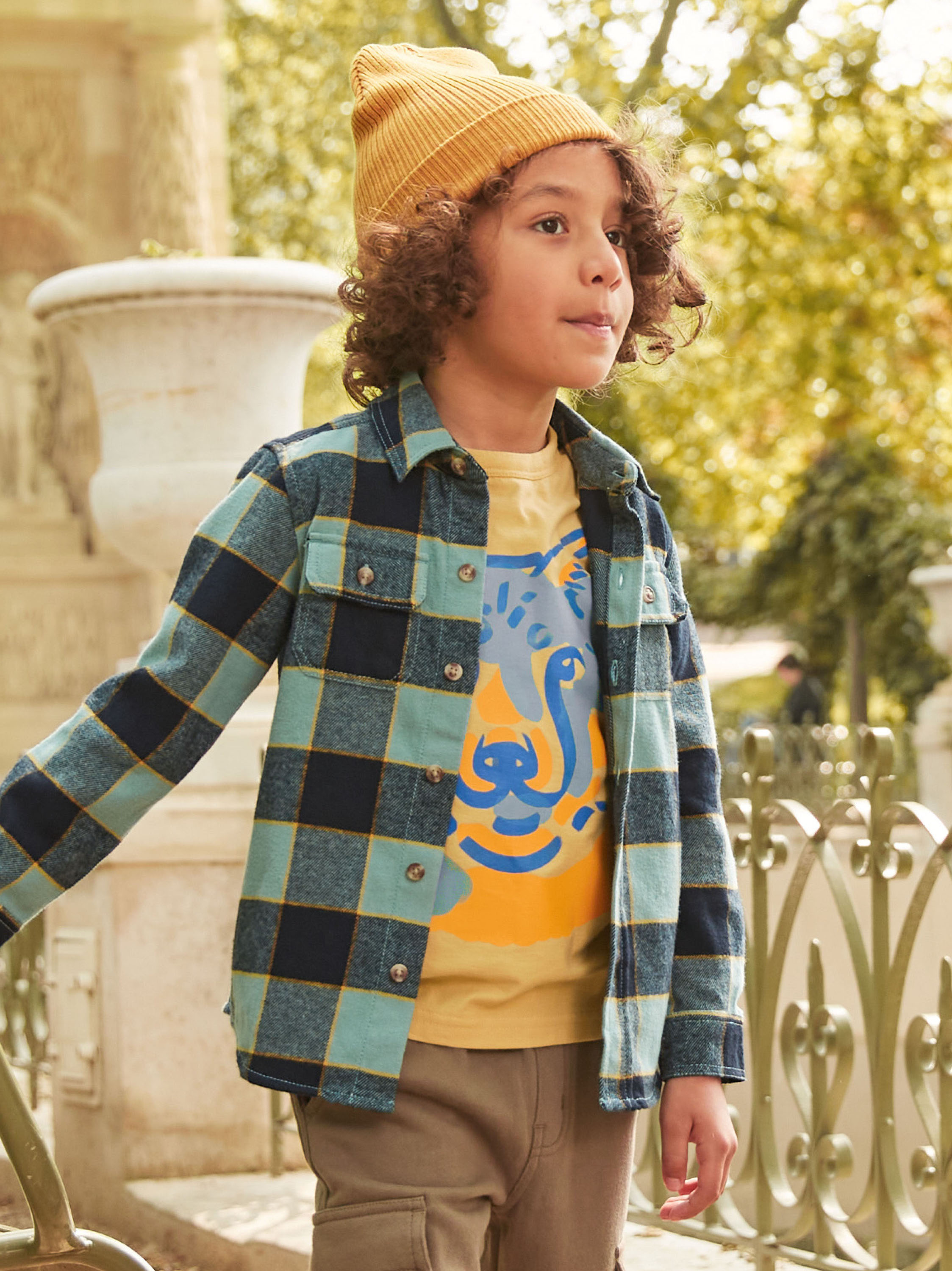 Wolf Face Layered Graphic Tee | Tea Collection